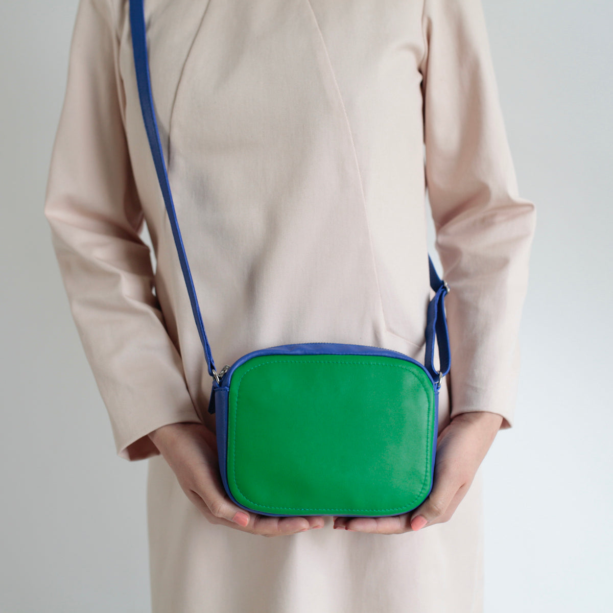 Alex Bender - Ledertaschen entworfen und gefertigt in Berlin ...