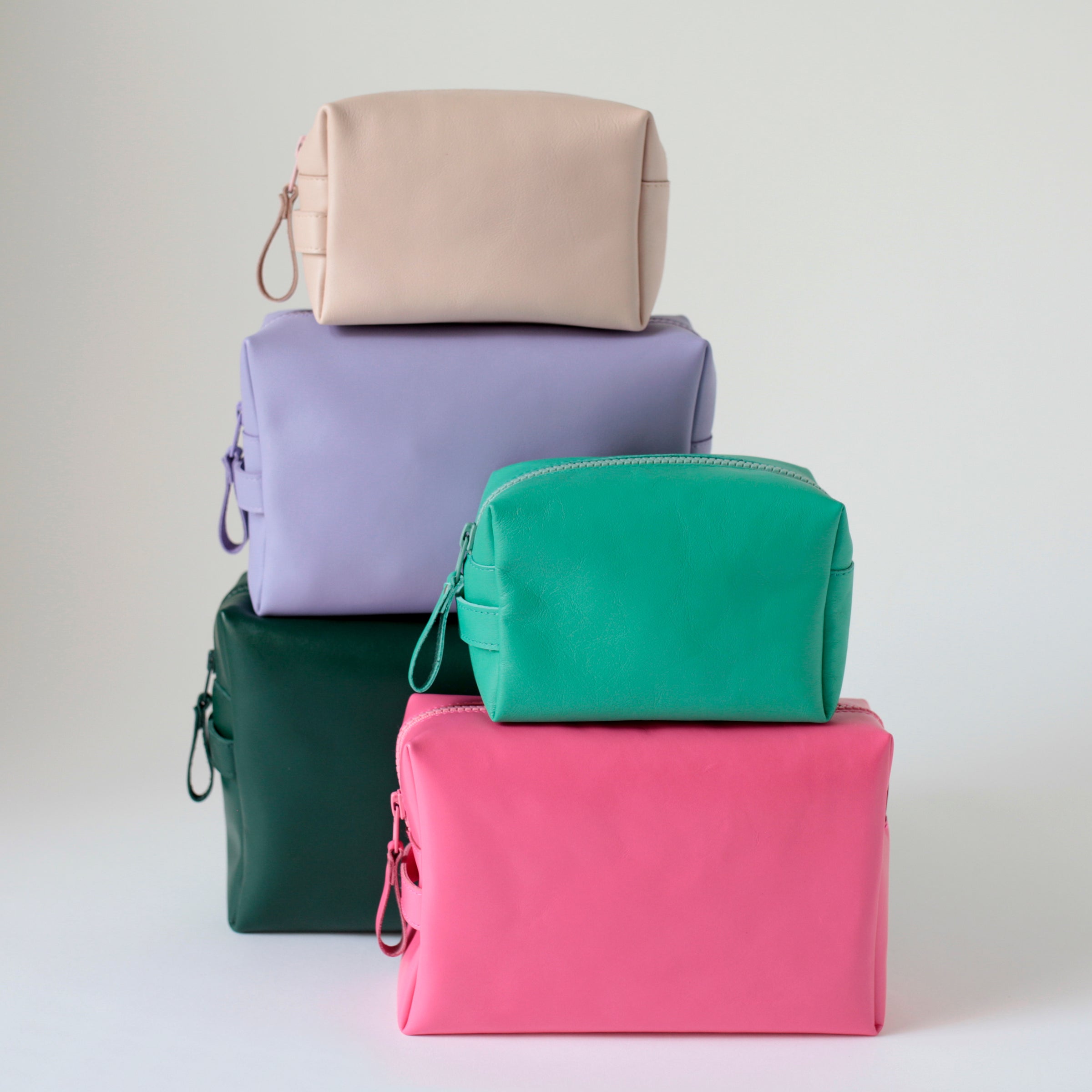 Alex Bender - Ledertaschen entworfen und gefertigt in Berlin – alexbender berlin